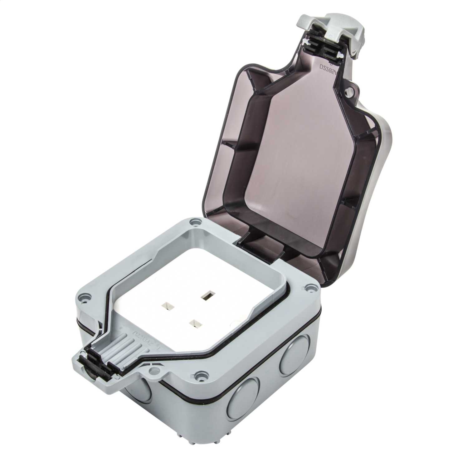 BG 13A 1 Gang Single Unswitched Socket Weatherproof IP66 (WP23) | CEF