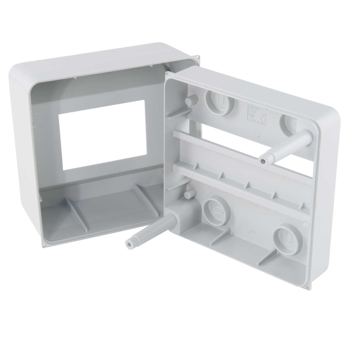 MCG 6 Module IP40 Open Front Enclosure with Moulded Din Rail (90.06) | CEF