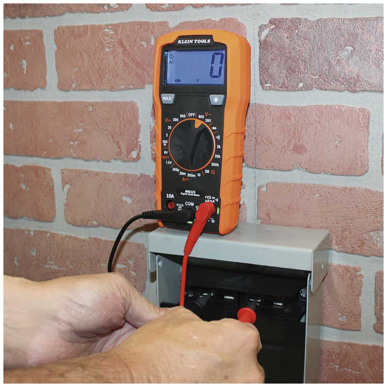 Klein Manual Ranging Digital Multimeter (MM325) | CEF