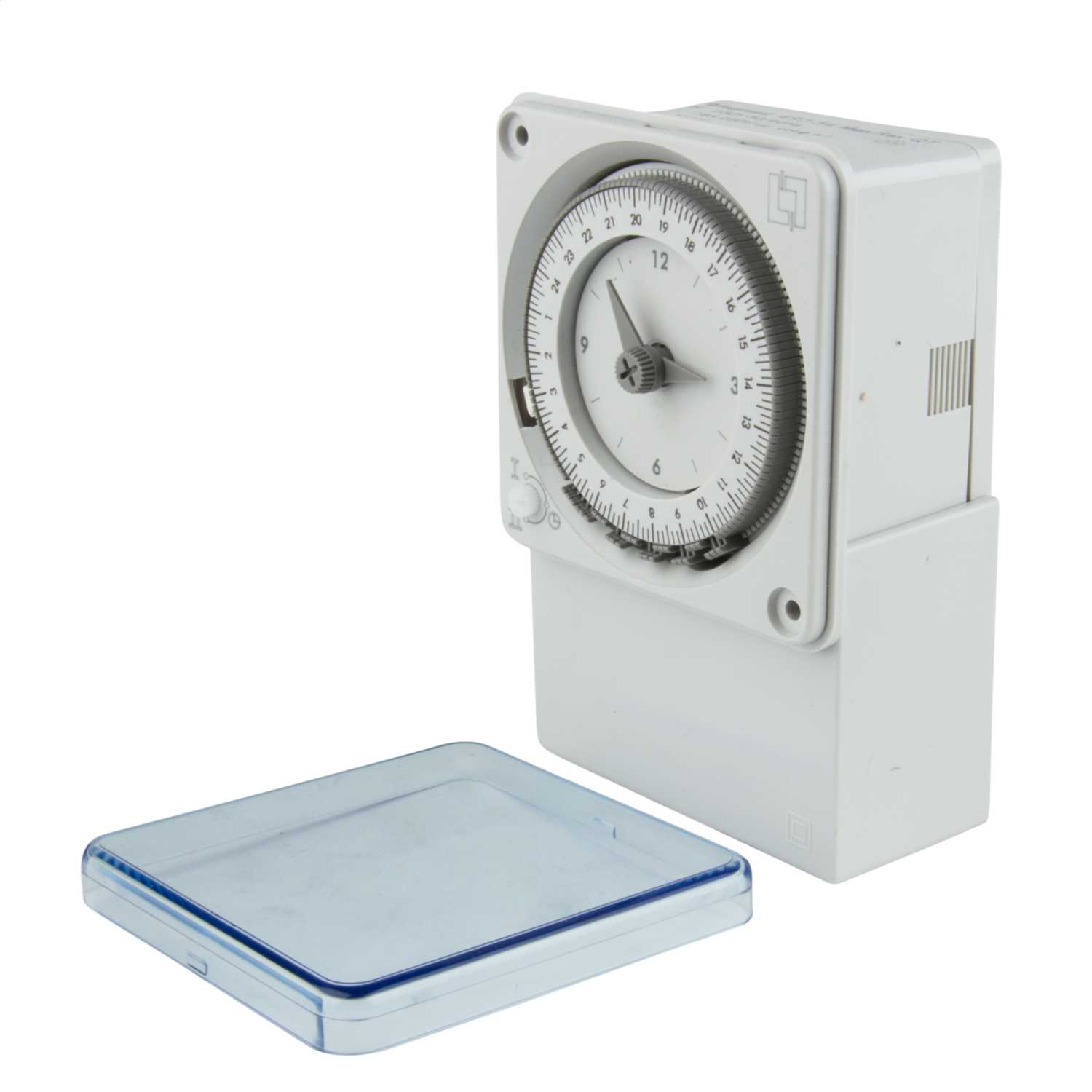 Legrand MaxiRex QT 24Hr Timer Switch with 100 Hour Working Reserve 50Hz ...