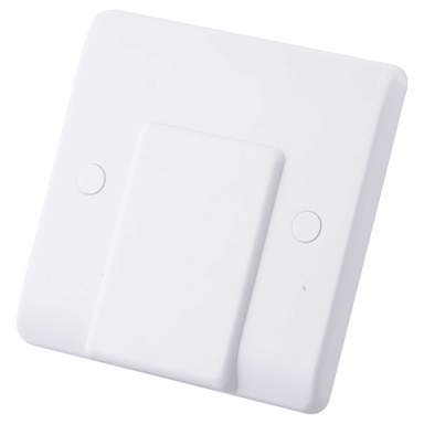M2 Slimline 20A 1 Gang Flex Outlet White (1010-055) | CEF