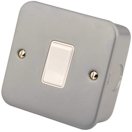 M2 Metal 10A 1 Gang 2 Way Light Switch Metal Clad (4021-002) | CEF