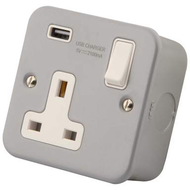 M2 Metal 13A 1 Gang Switched Socket with Type A USB Outlet Metal Clad ...