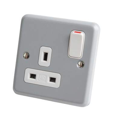 MK Metalclad Plus 13A DP 1 Gang Socket Metal Clad (K2977ALM) | CEF
