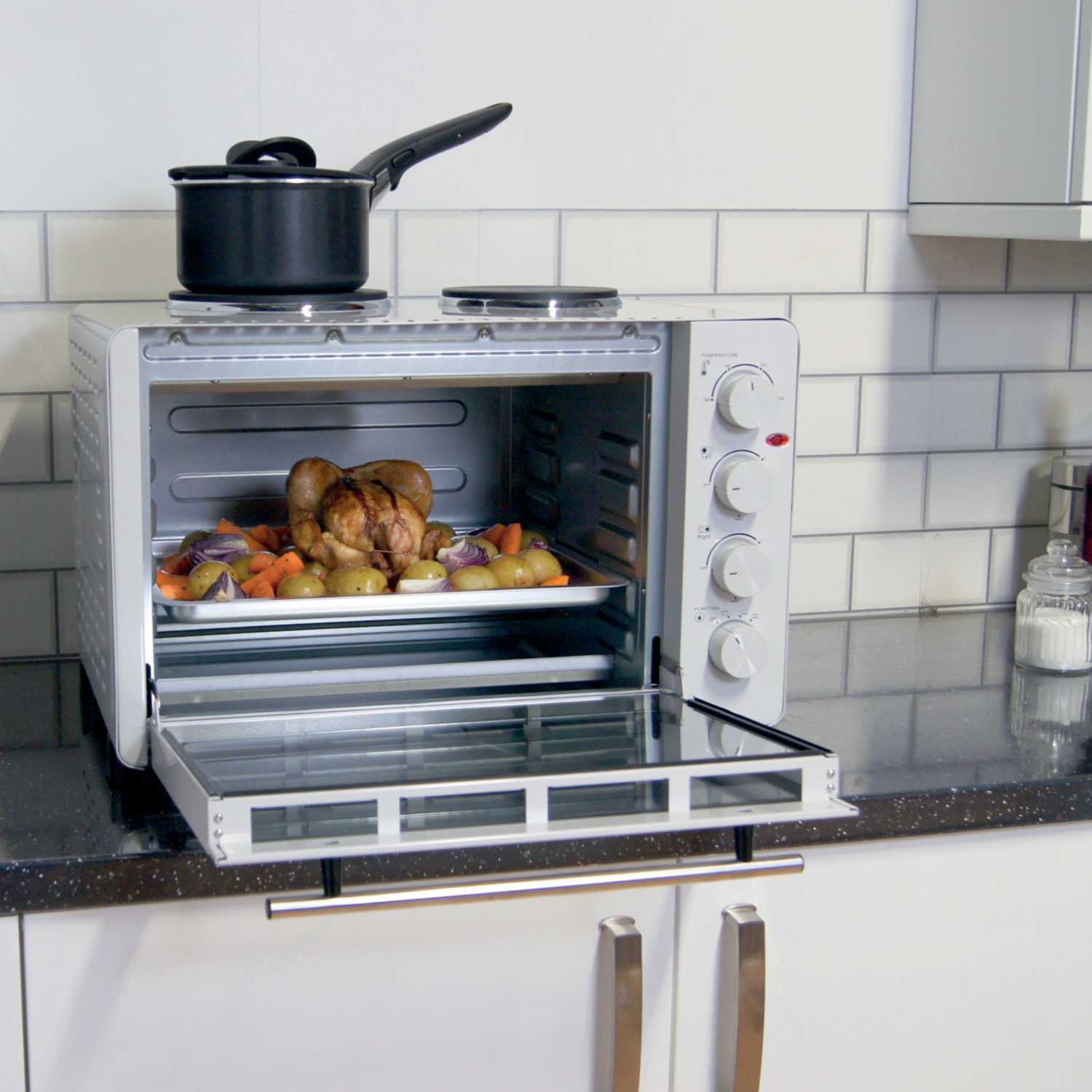 Igenix 45L Electric Mini Oven with Double Hotplates (IG7145) | CEF