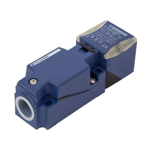 Telemecanique Sensor 24-240V AC/DC Sn 15 Inductive Proximity Sensor M20 cable Entry ...