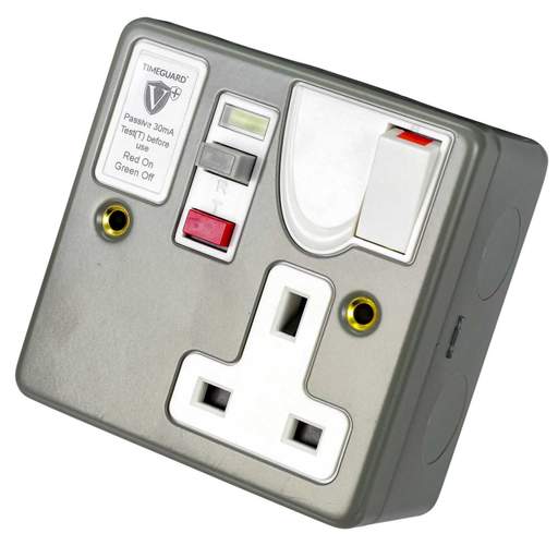Timeguard 13A 1 Gang Passive RCD Socket Metal Clad (RCD04MPVN) | CEF