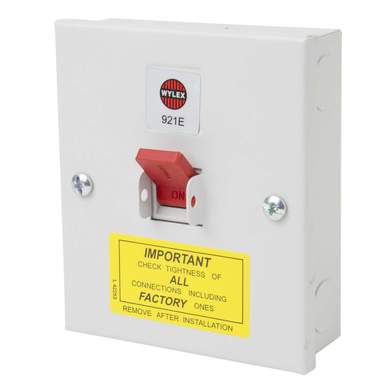 Wylex 32A TP+N Metal Isolator Switch Disconnector (921E) | CEF